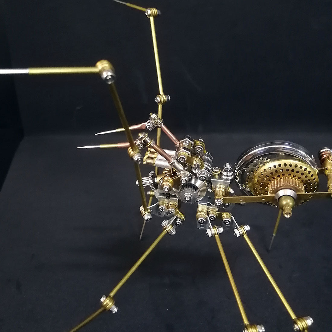 Steampunk Spider with Antique Watch Western Art Metal Model Kits