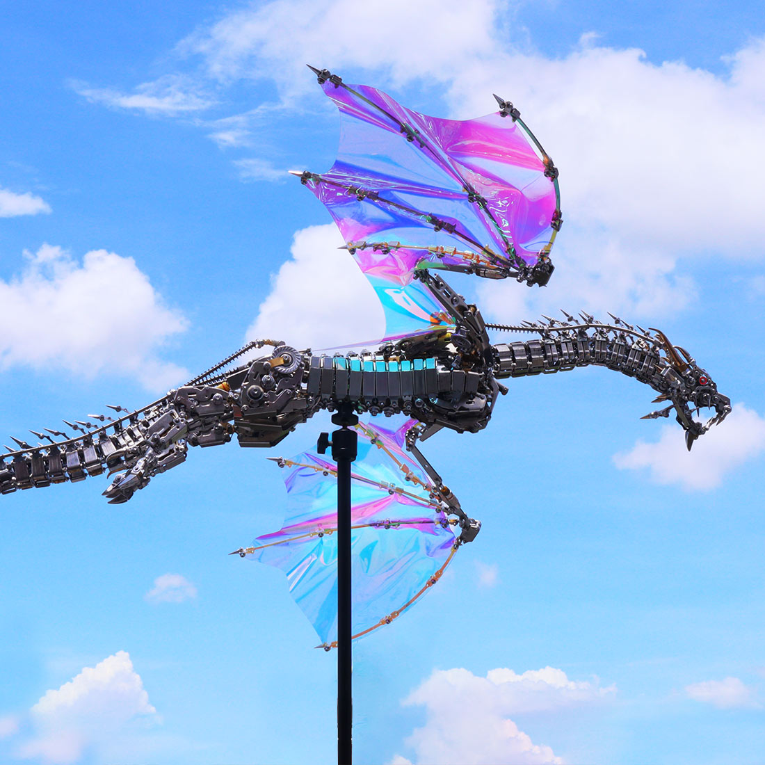 Building a Mechanical Metal Dragon with Moyustore