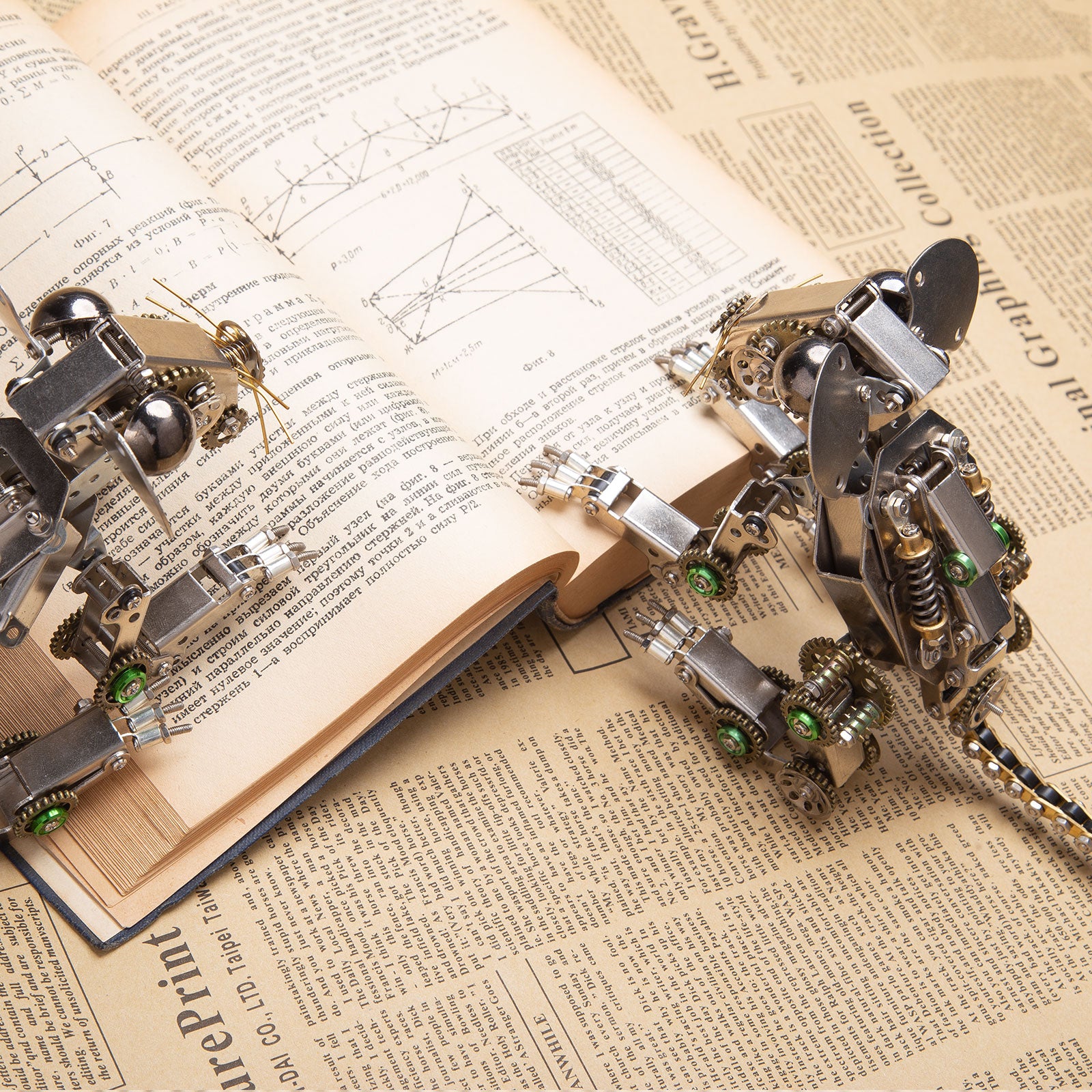 525PCS Steampunk 3D Metal Mechanical Mouse Model Assembly Kit