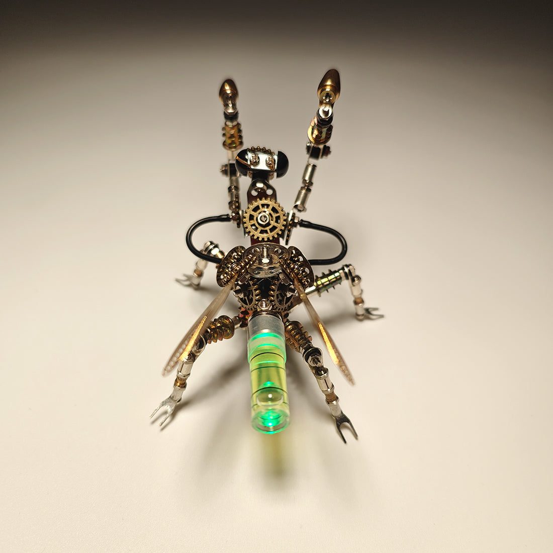 300PCS+ Steampunk Little Mantis with Glow Light 3D Metal Insect Model