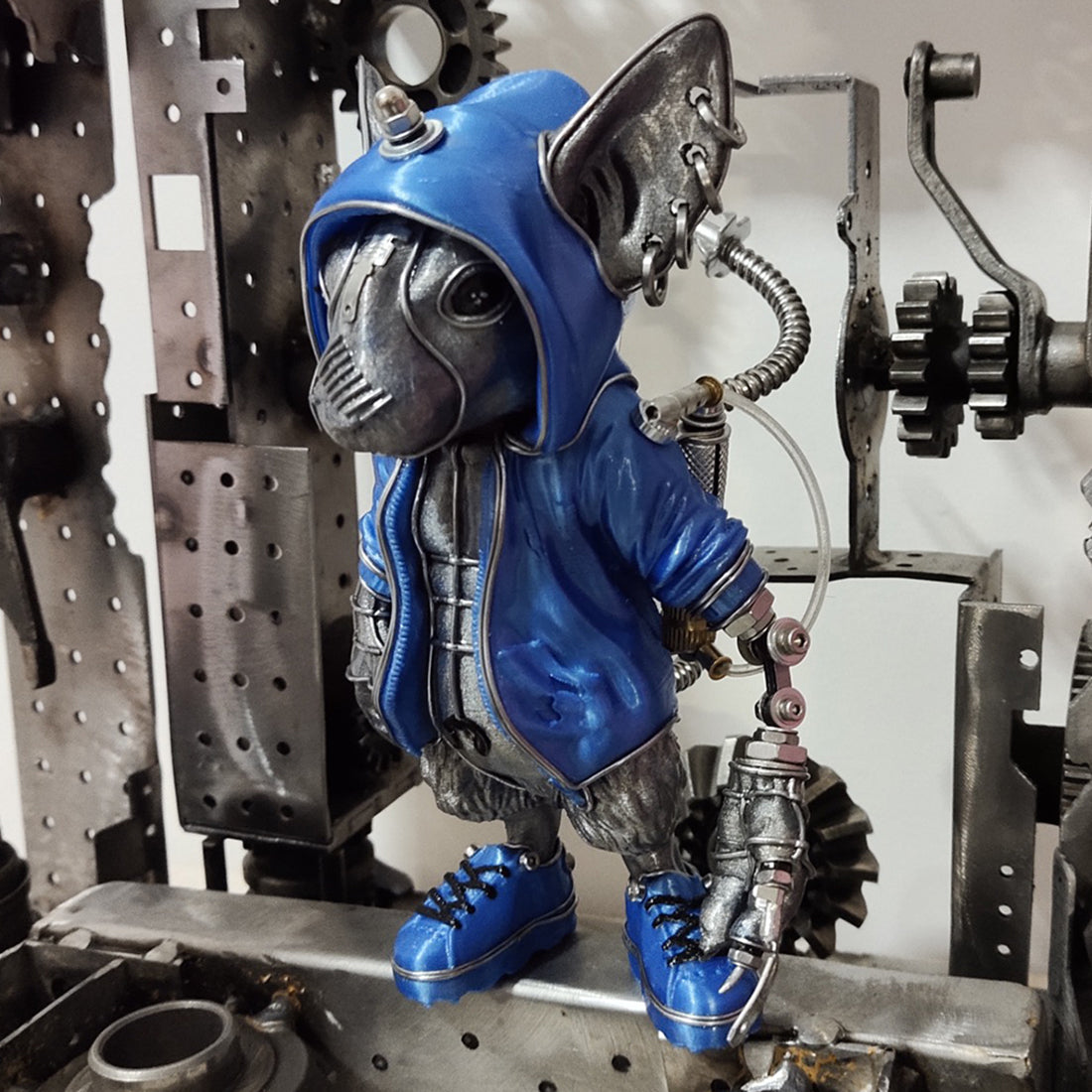 3D Metal Steampunk Mouse with Blue Jacket Animal Sculpture Model Assem