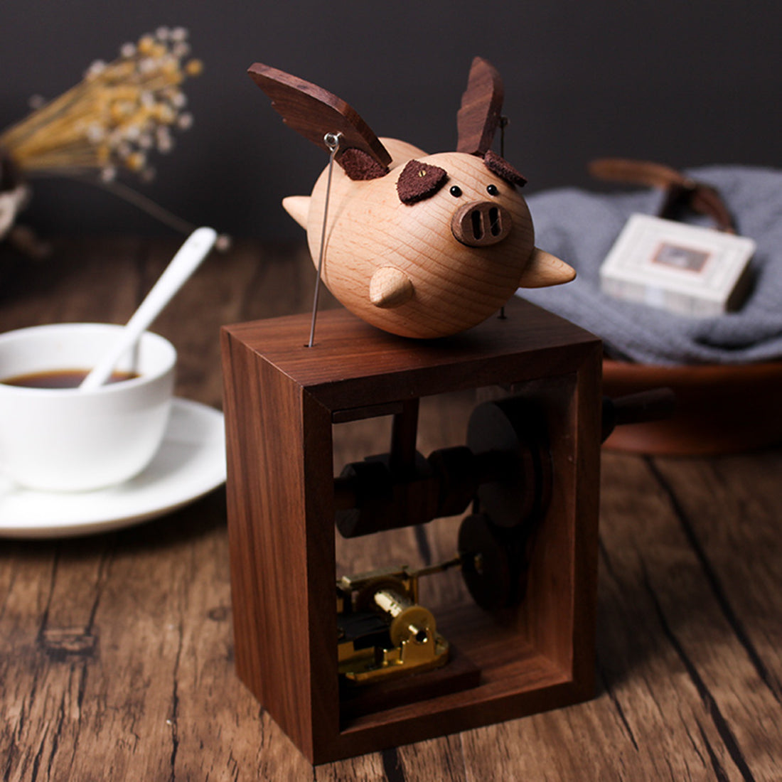 Automata Creative Music Box Cute Flying Pig Wooden Dynamic Musical Box
