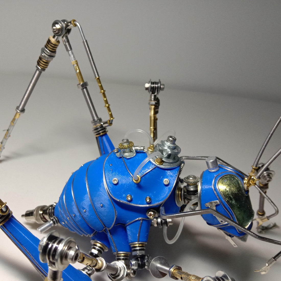 Creative Steampunk 3D Green Cricket Insect Sculpture Assembled Model K