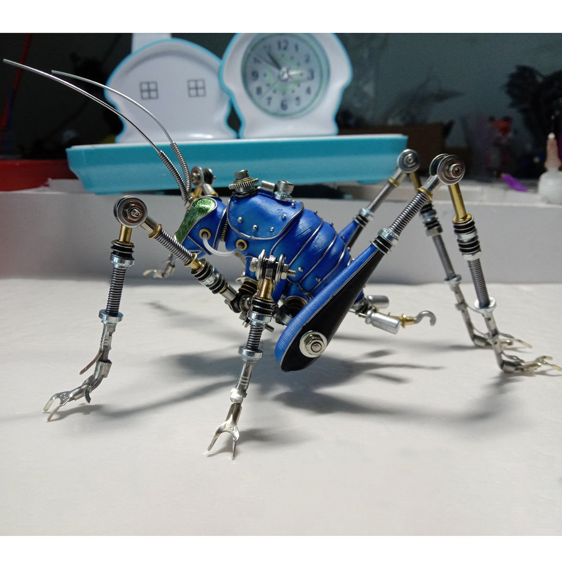 Creative Steampunk 3D Green Cricket Insect Sculpture Assembled Model K