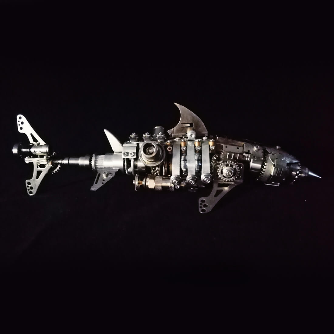 DIY 3D Metal Mechanical Giant Shark Model Building Kits for Adults