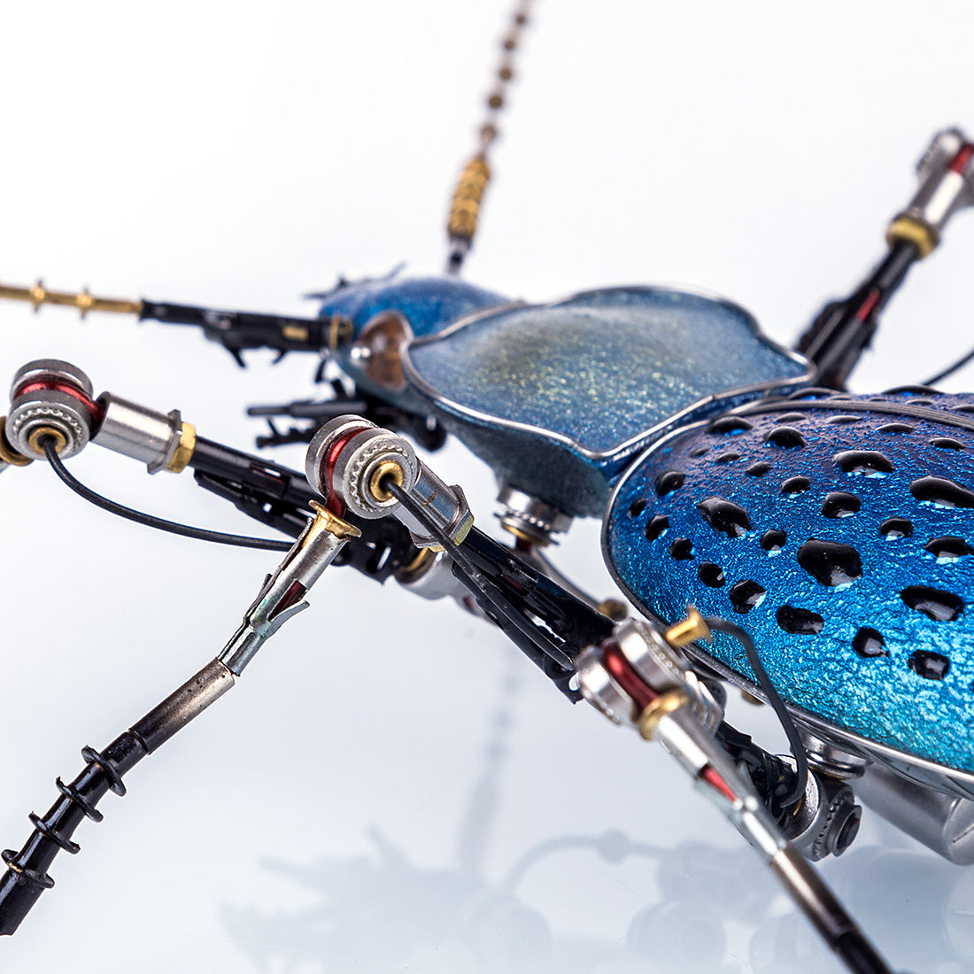 Purple Blue Metal Ground Beetle Steampunk Assembled Model Kits 3D Scul