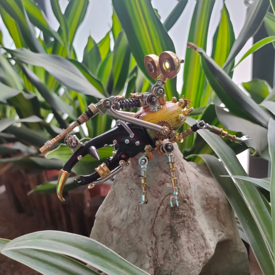 Steampunk Dynastes Rover Metal Model