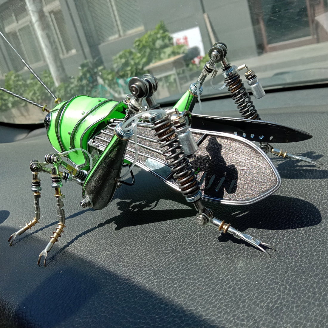 Steampunk Mechanical Metal Green Locust Bug Insect Sculptures Puzzle A