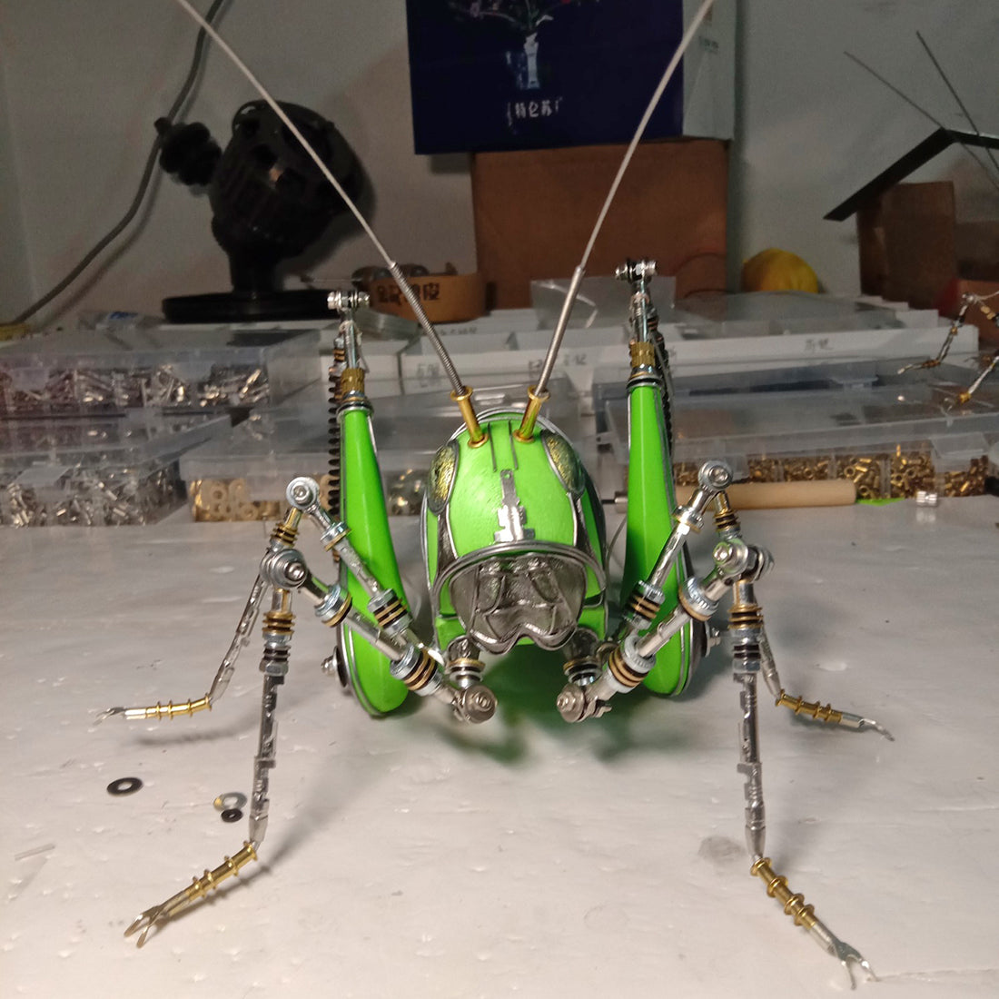 Steampunk Mechanical Metal Green Locust Bug Insect Sculptures Puzzle A